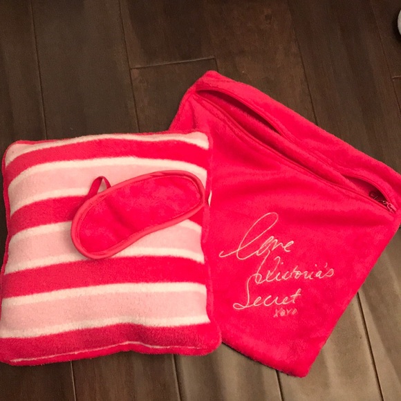 Victoria's Secret | Accessories | Victorias Secret Pillow Pouch Travel ...